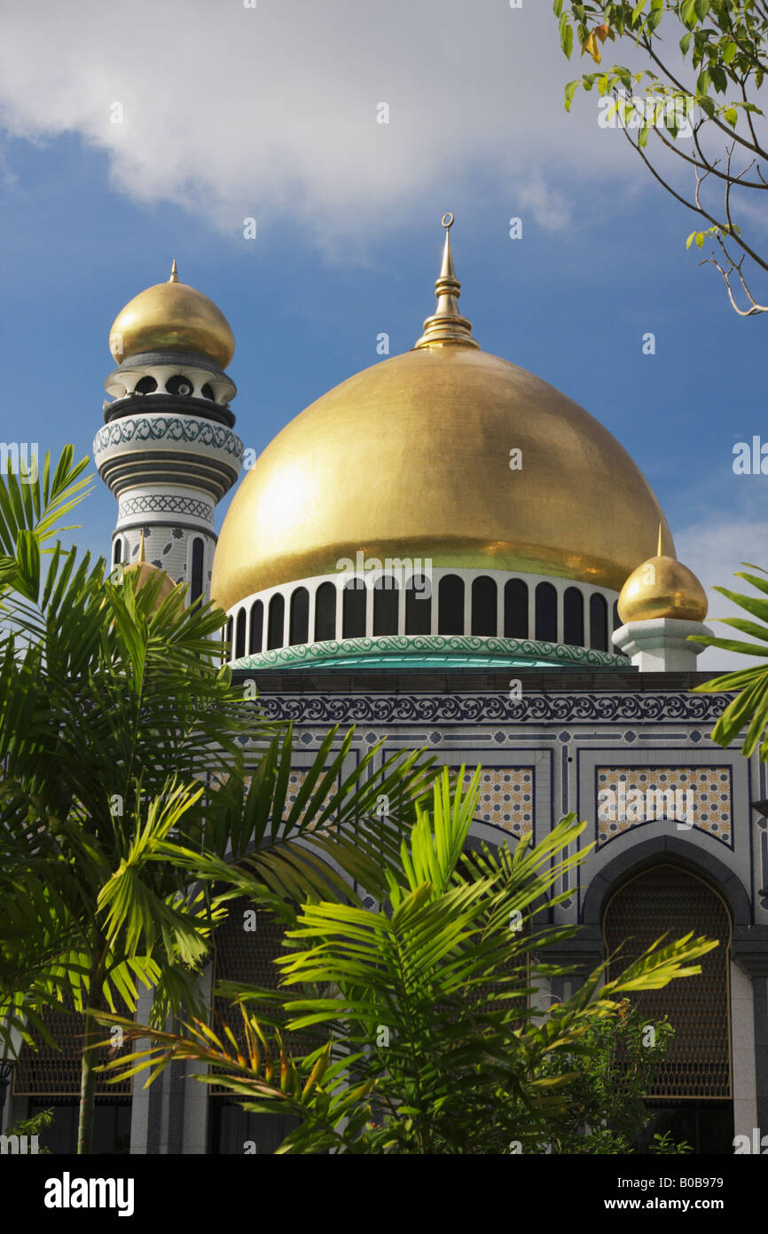 Golden Domes Of Jame'asr Hassanal Bolkiah Mosque, Brunei Stock Photo ...