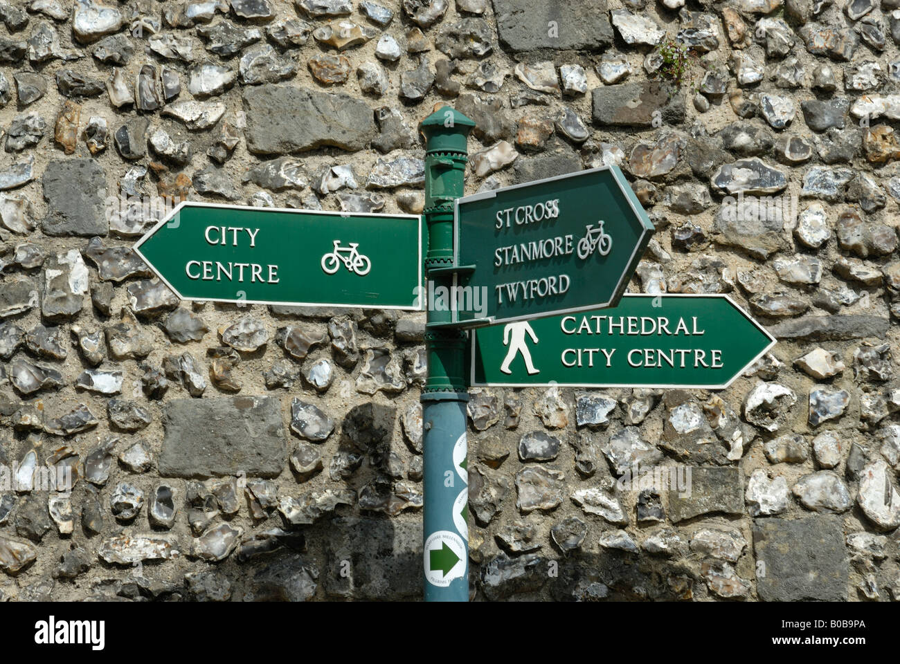 Winchester city sign hi-res stock photography and images - Alamy