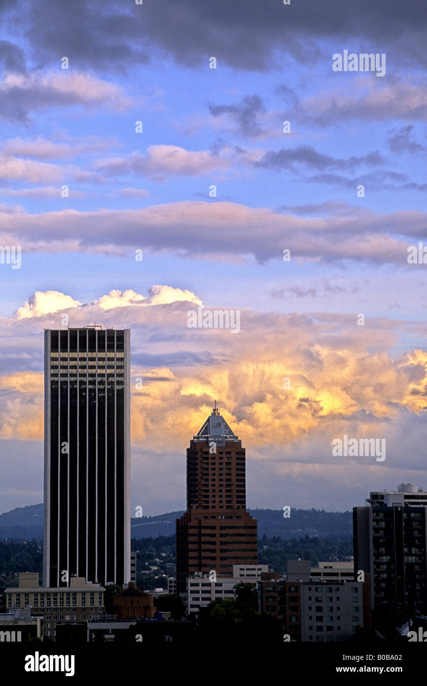 Skyscrapers of downtown Portland as viewed from the Vista Bridge ...