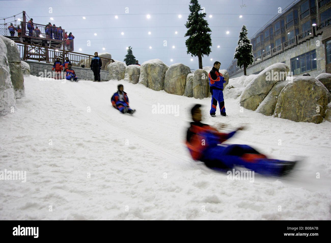 Sledge slope hi-res stock photography and images - Alamy
