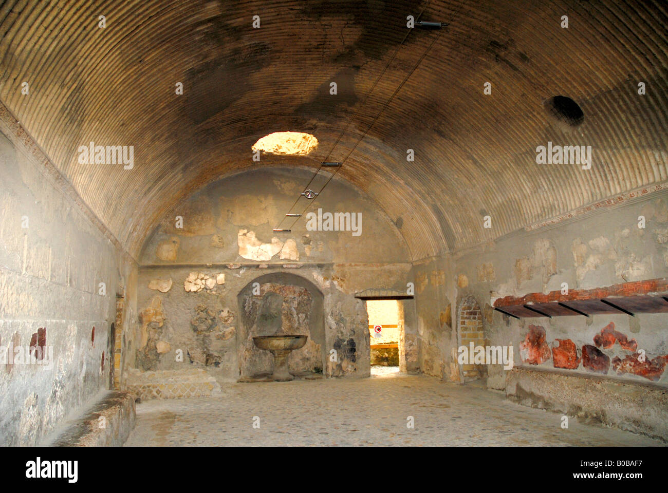 Public baths at Herculaneum near Naples in Italy Stock Photo - Alamy