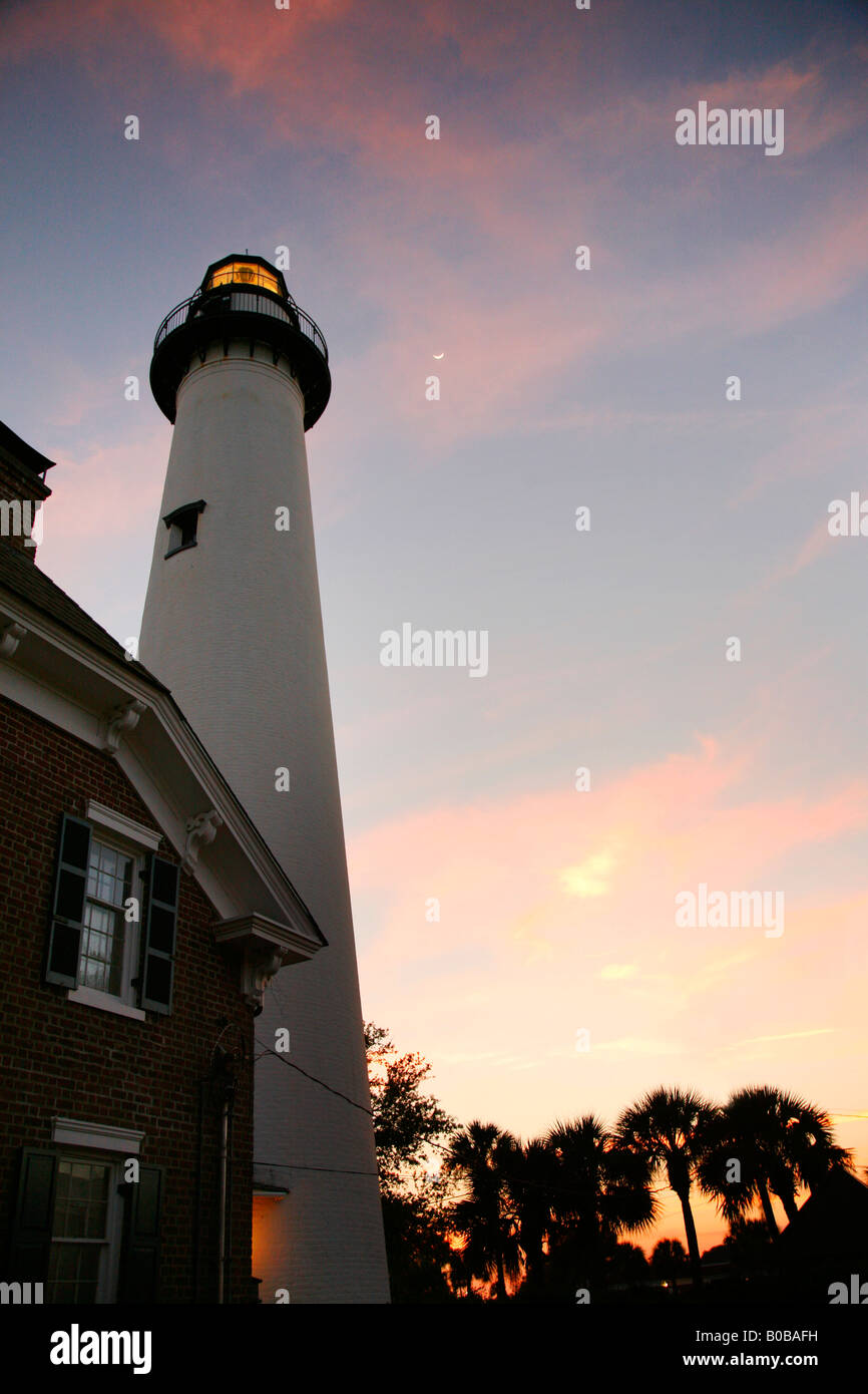 St simon lighthouse hi-res stock photography and images - Alamy