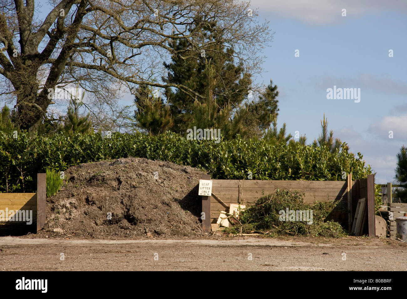 Manure bay hi-res stock photography and images - Alamy