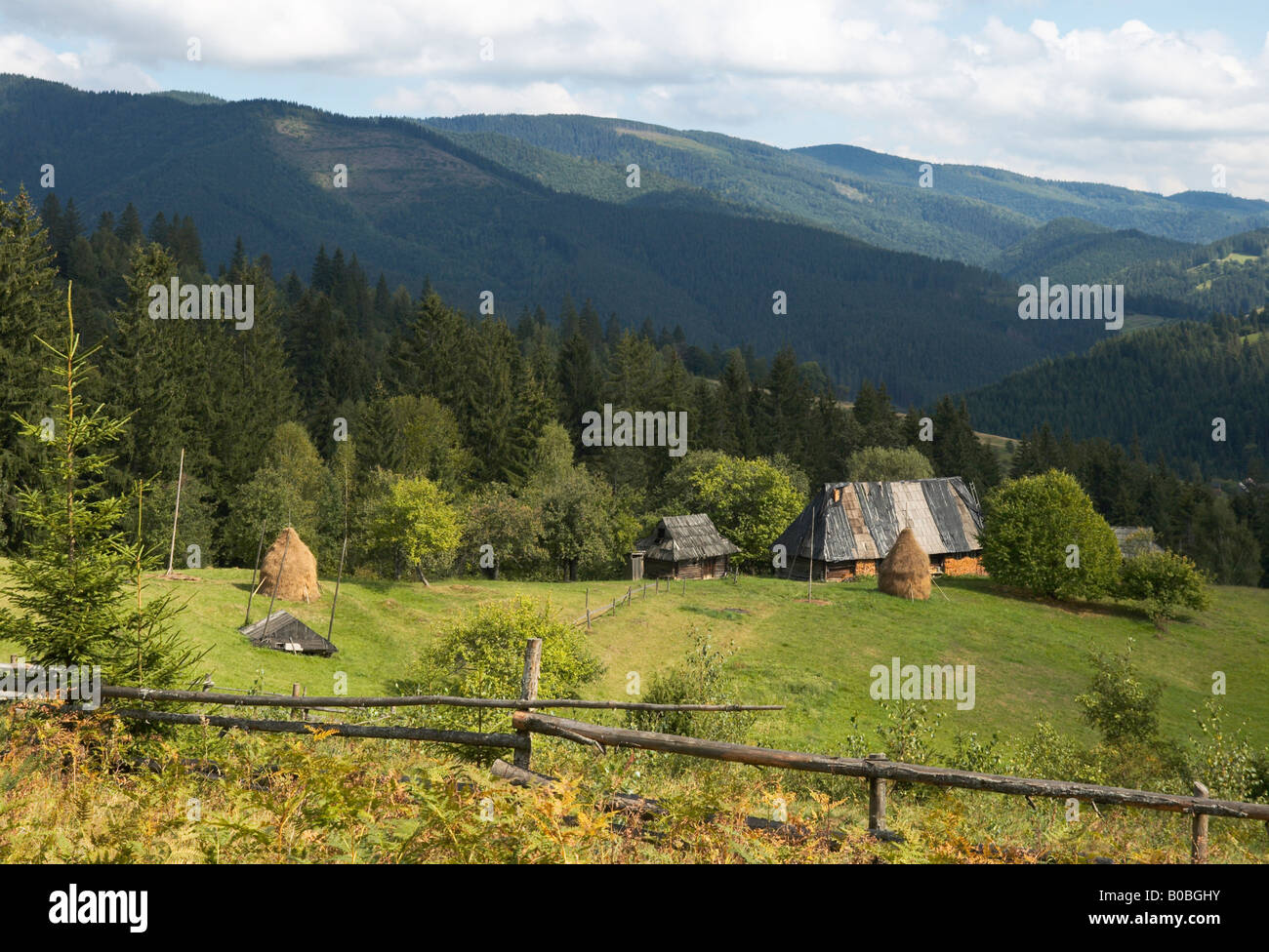 Country estate house hi-res stock photography and images - Alamy