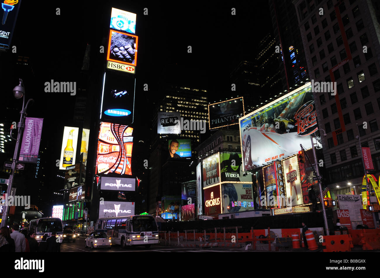 Broadway in the theater district of Manhattan at night Stock Photo - Alamy