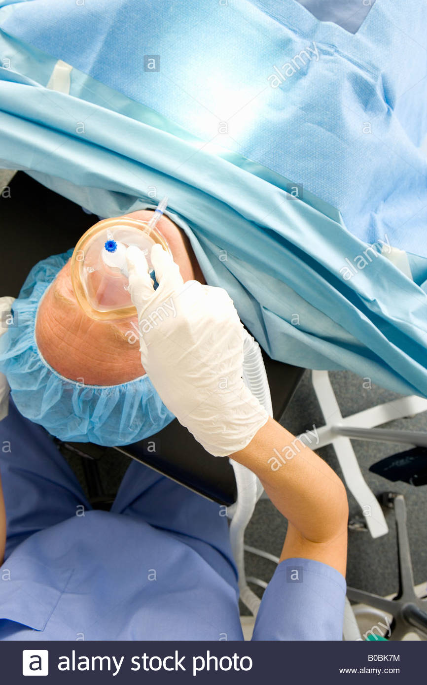 Anesthesia Mask Stock Photos & Anesthesia Mask Stock Images - Alamy