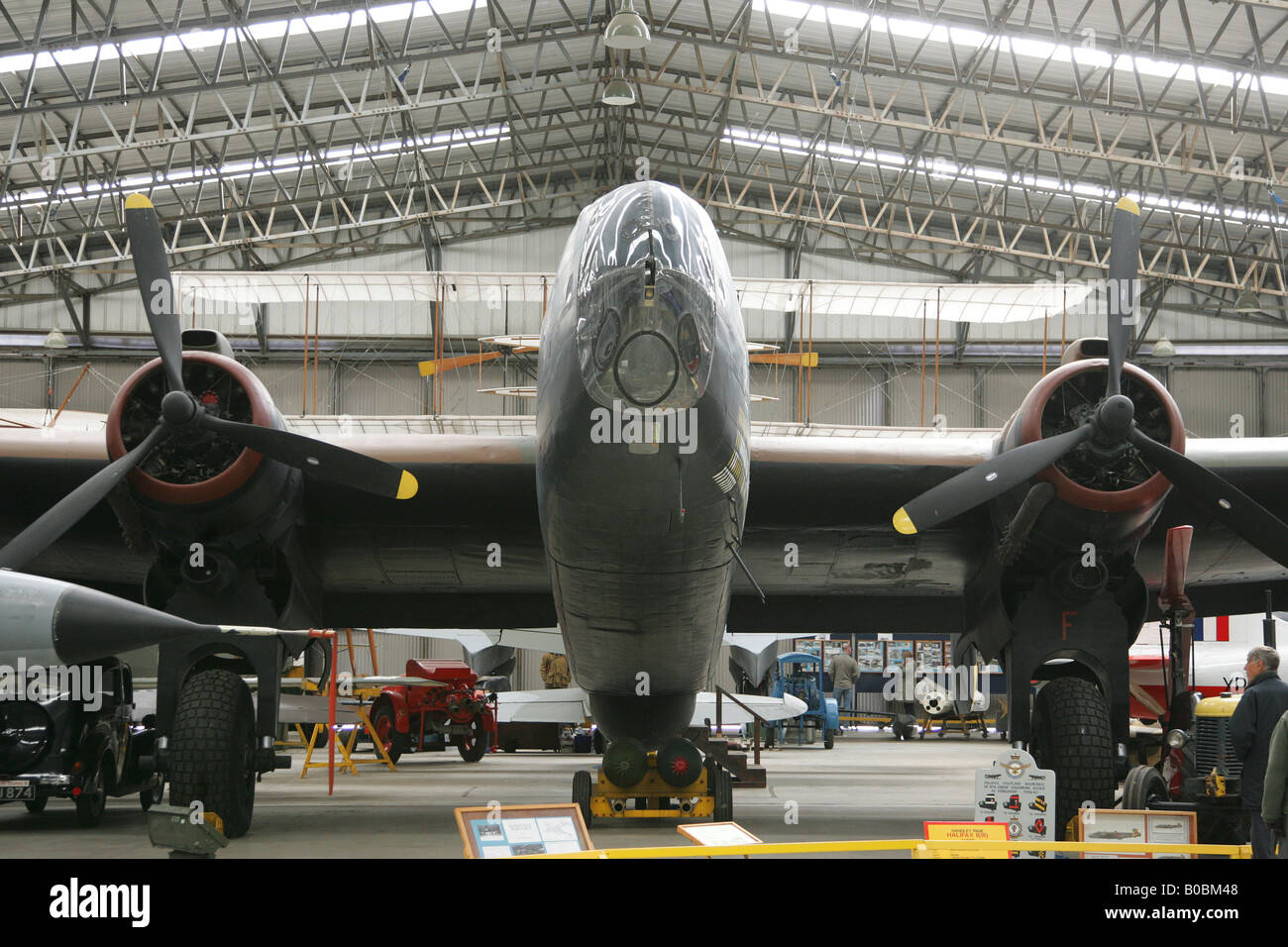 Halifax bomber ww2 hi-res stock photography and images - Alamy