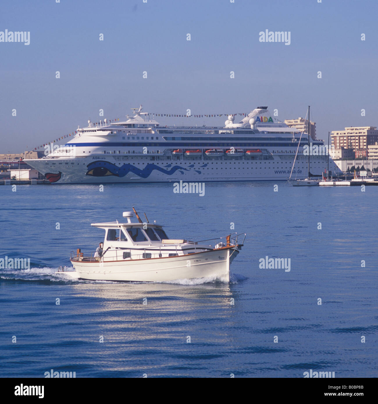 Balearics traditional wooden llaut boat show bound ? Palma de Mallorca ...