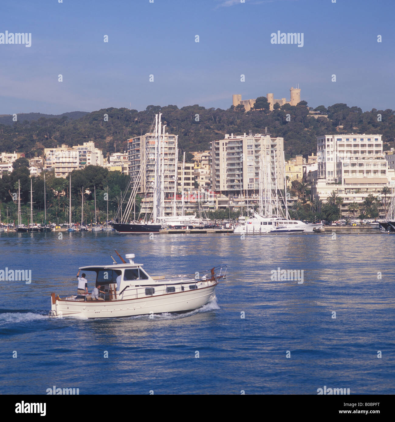Traditional wooden sailing boat hi-res stock photography and images - Alamy