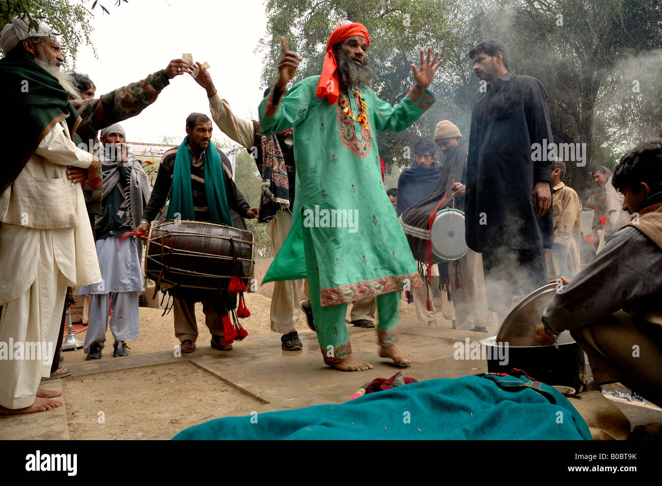 Sufi festival in Pakistan Stock Photo - Alamy