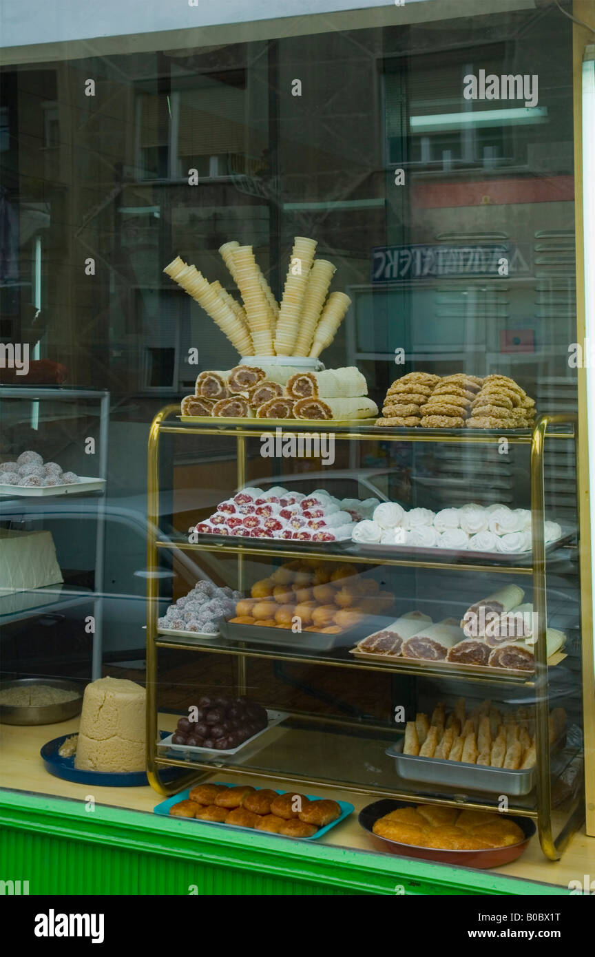 Balkan sweets hi-res stock photography and images - Alamy
