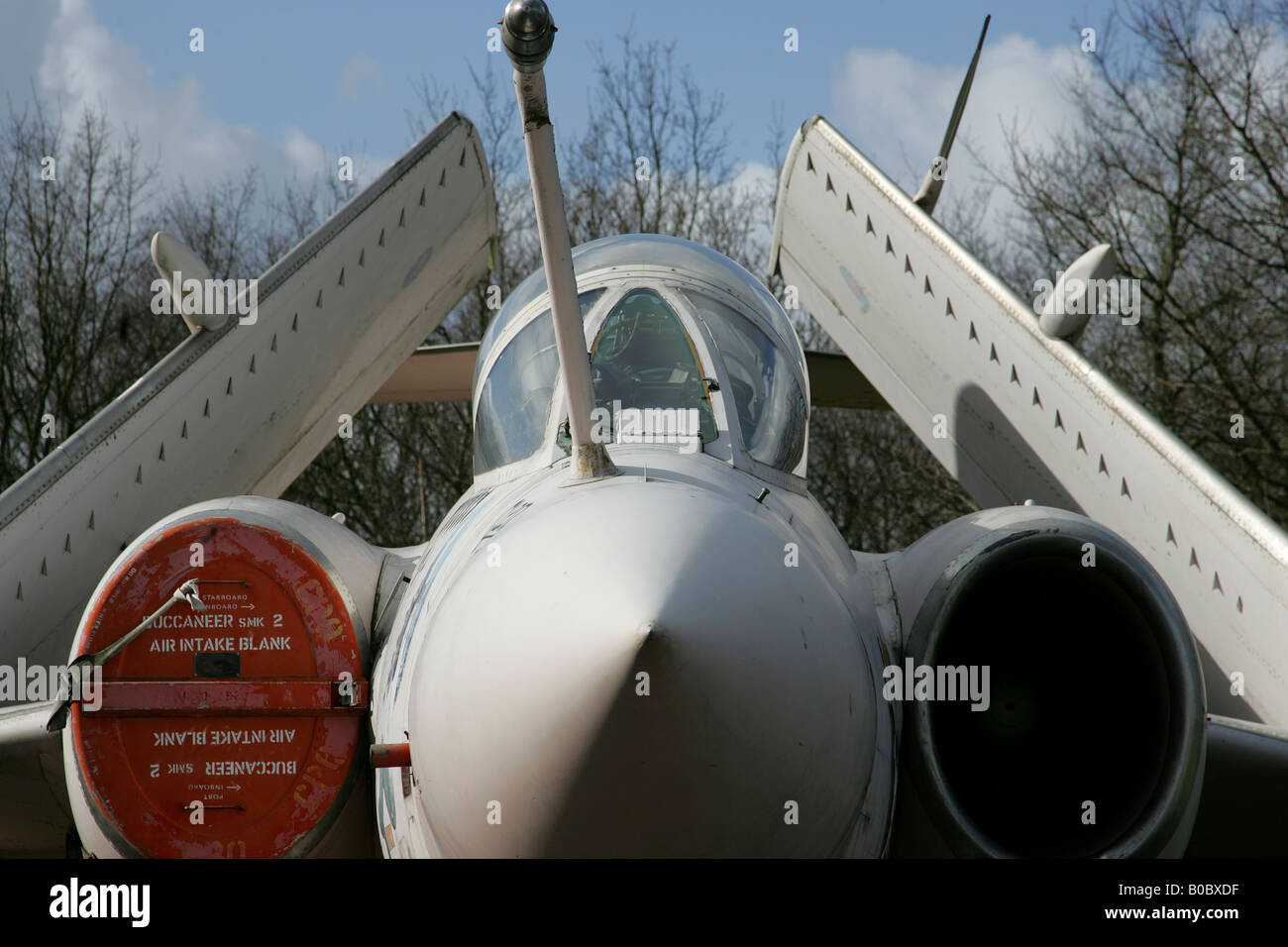 Raf buccaneer gulf war jet hi-res stock photography and images - Alamy