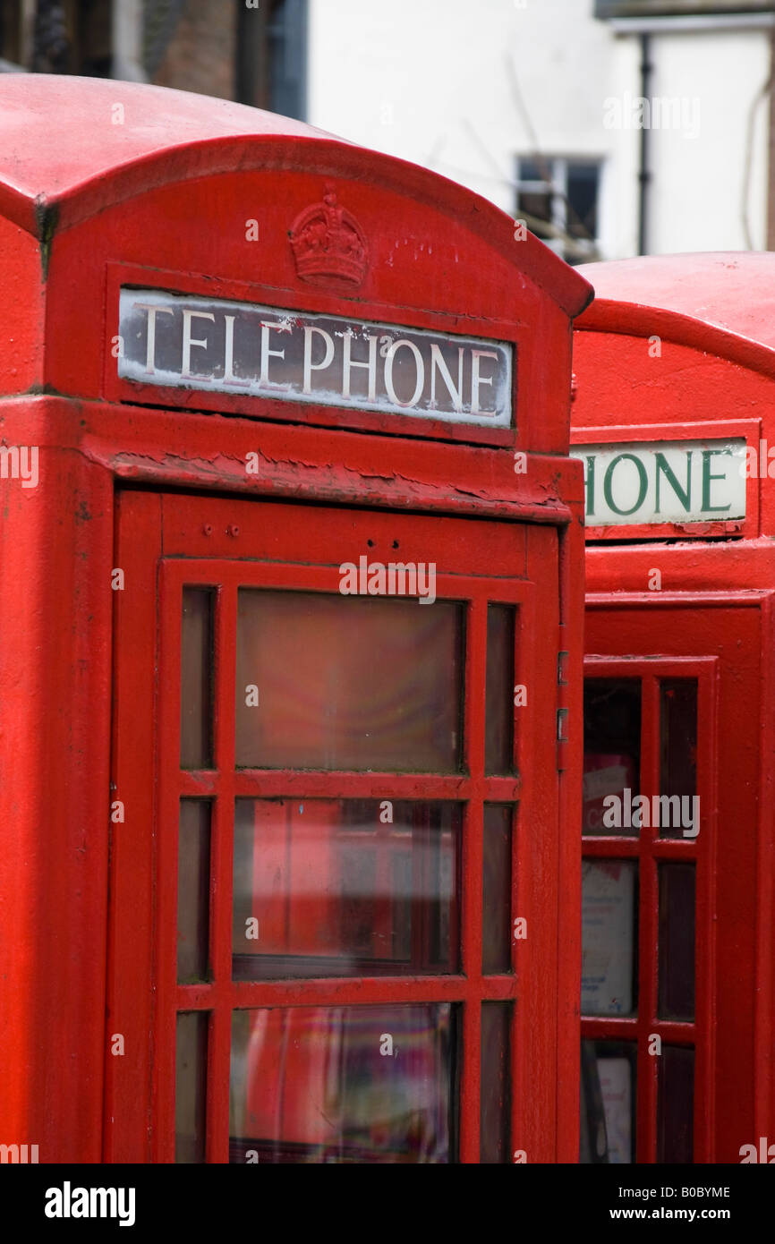 Red telephone box - Traditionally British phone box Stock Photo - Alamy