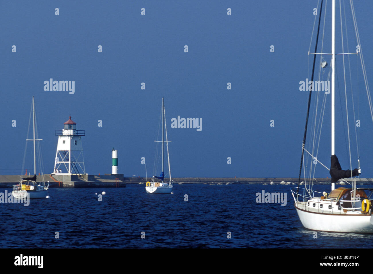Grand marais harbor minnesota lighthouse hi-res stock photography and ...