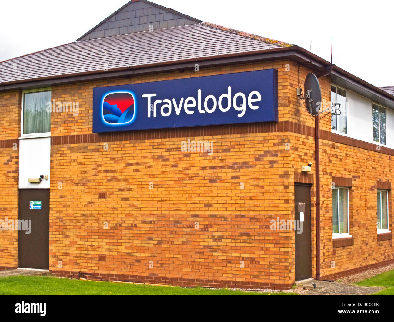 Travelodge sign uk hi-res stock photography and images - Alamy