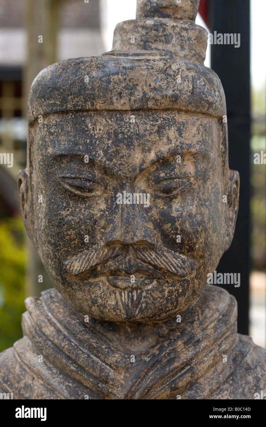 Chinese warrior statues hi-res stock photography and images - Alamy