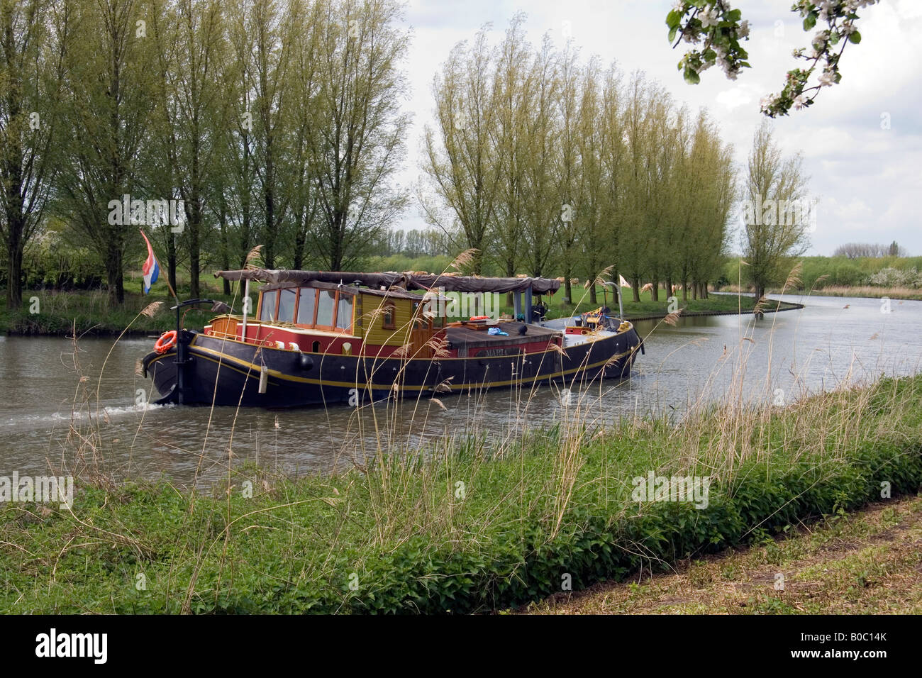 Linge river boat hi-res stock photography and images - Alamy