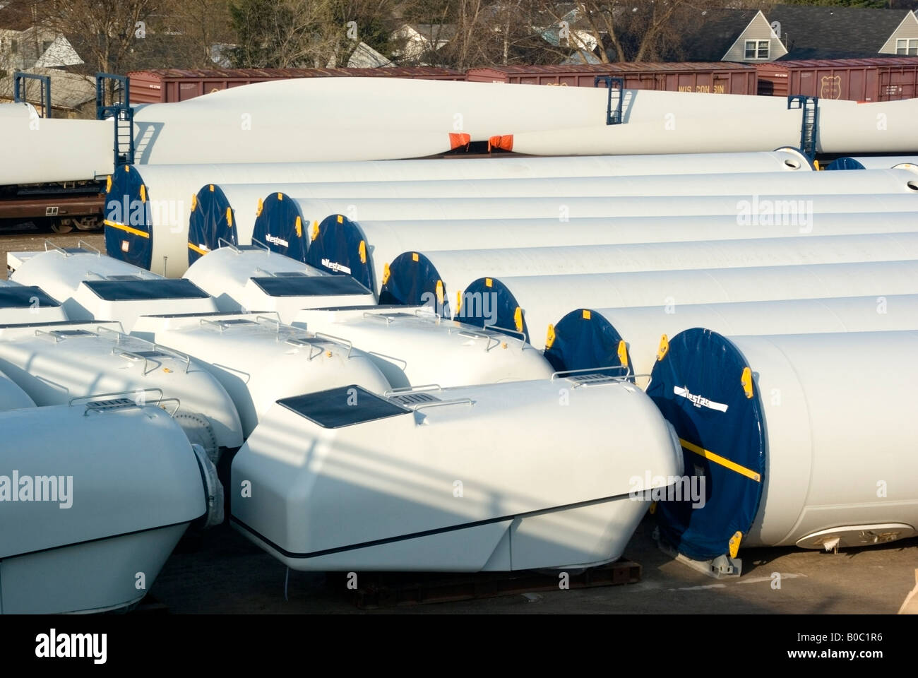 Windmill blades hi-res stock photography and images - Alamy