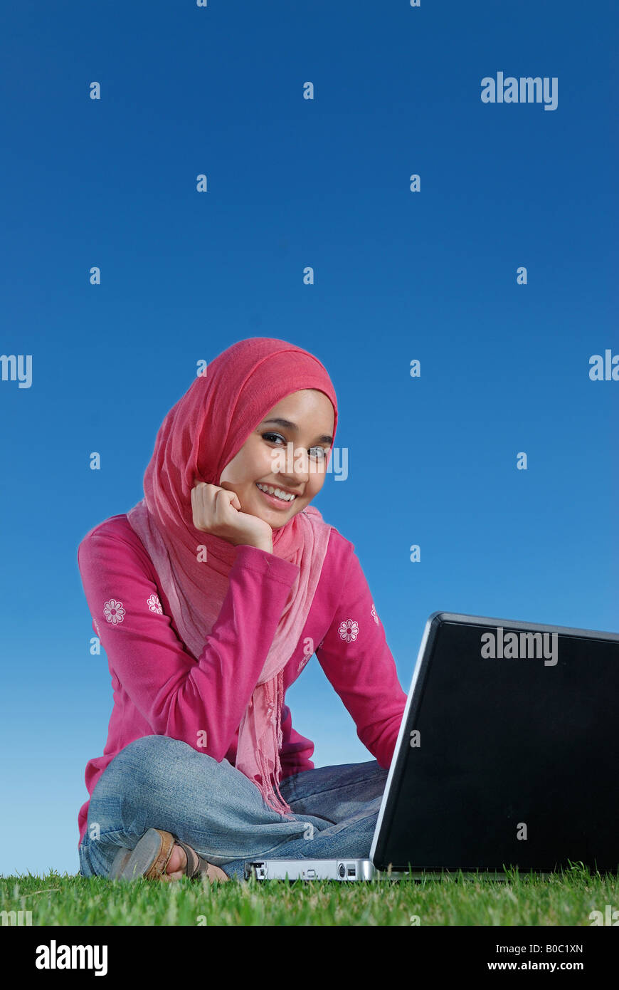 Malaysian student hi-res stock photography and images - Alamy