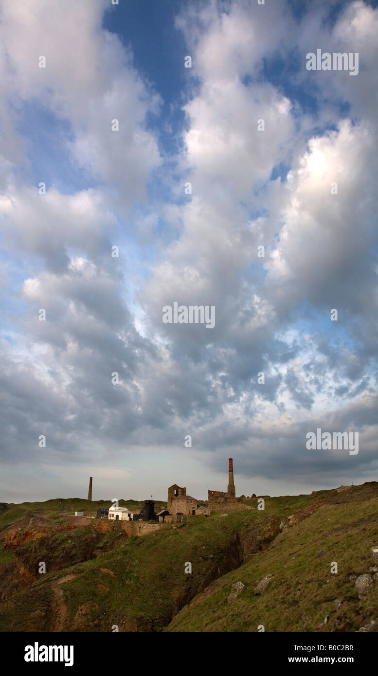 levant mine west cornwall Stock Photo - Alamy