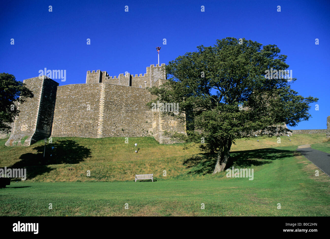 Dover castle walls and keep hi-res stock photography and images - Alamy
