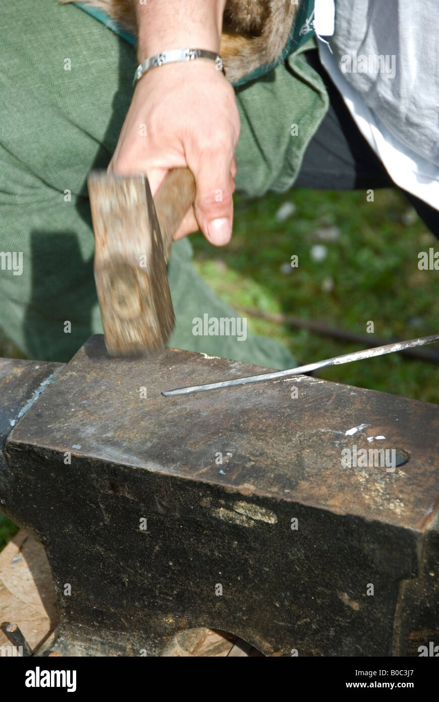 Medieval blacksmith hi-res stock photography and images - Alamy