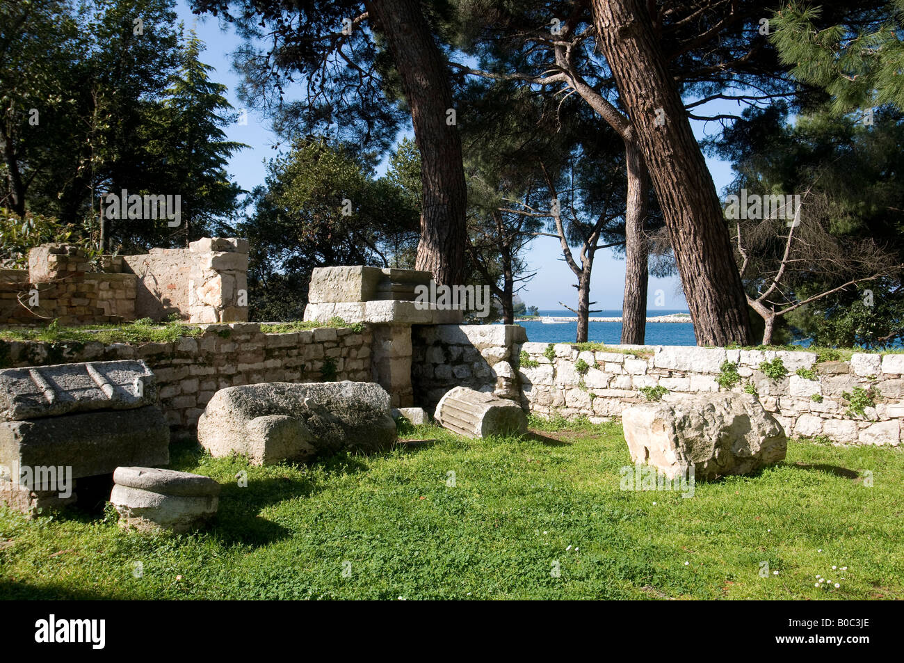 Istra croatia ruins porec hi-res stock photography and images - Alamy