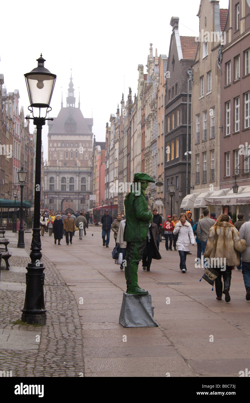 "Human statue" in Dluga street in the Old Town of Gdansk (Danzig ...