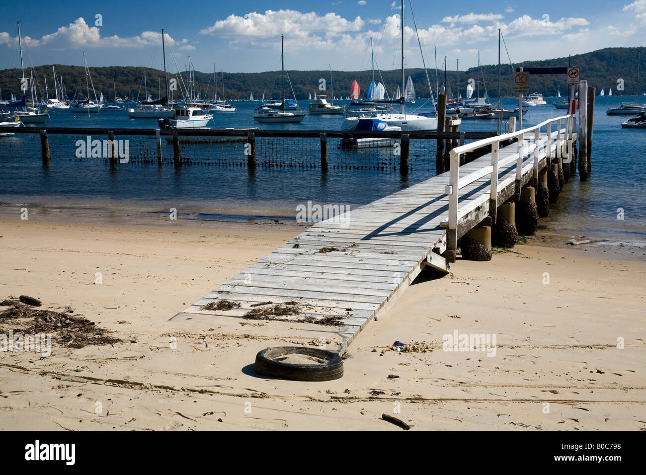 Paradise wharf hi-res stock photography and images - Alamy