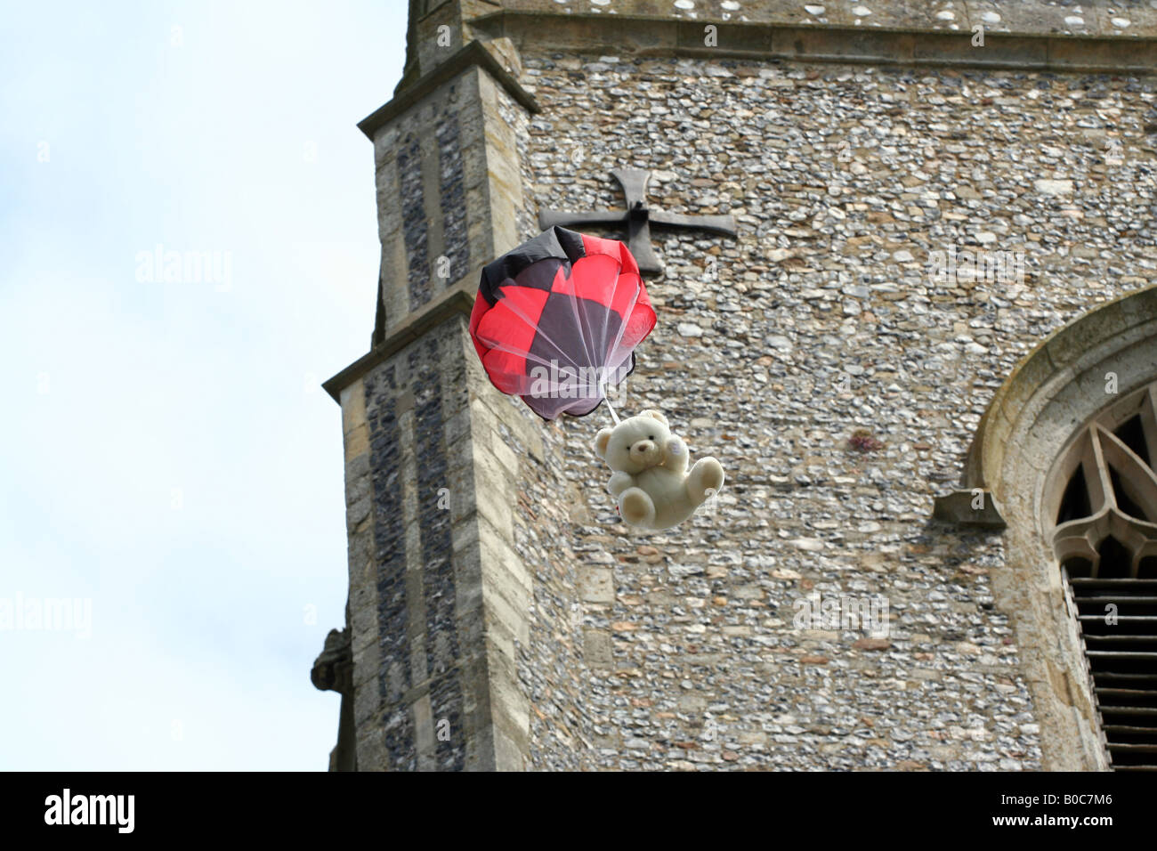 Parachuting teddy bear hi-res stock photography and images - Alamy