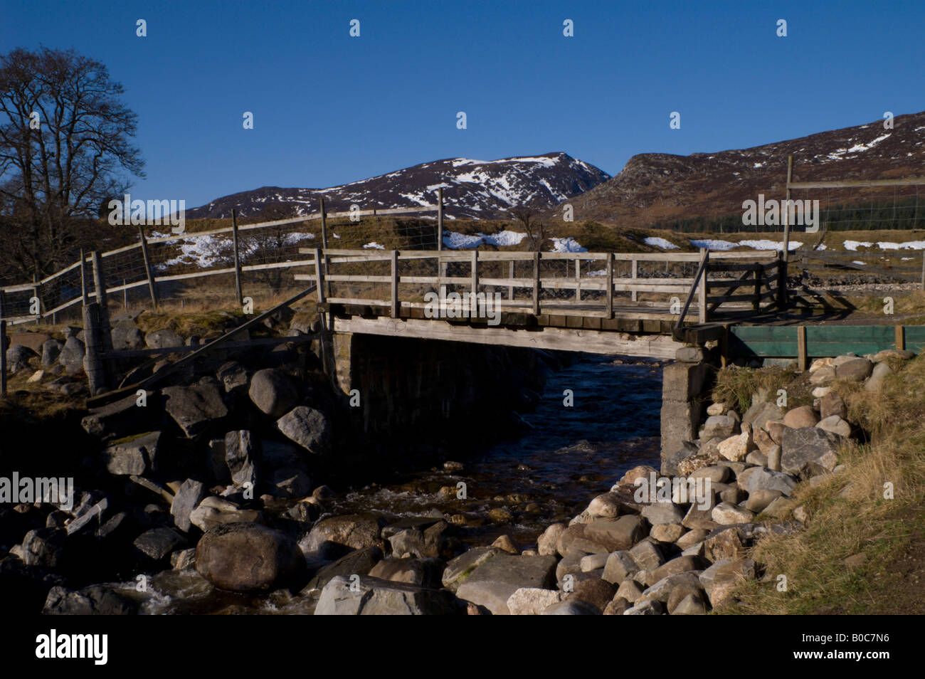 Shepherd's Bridge near Newtonmore in the Scottish Highlands Stock Photo ...