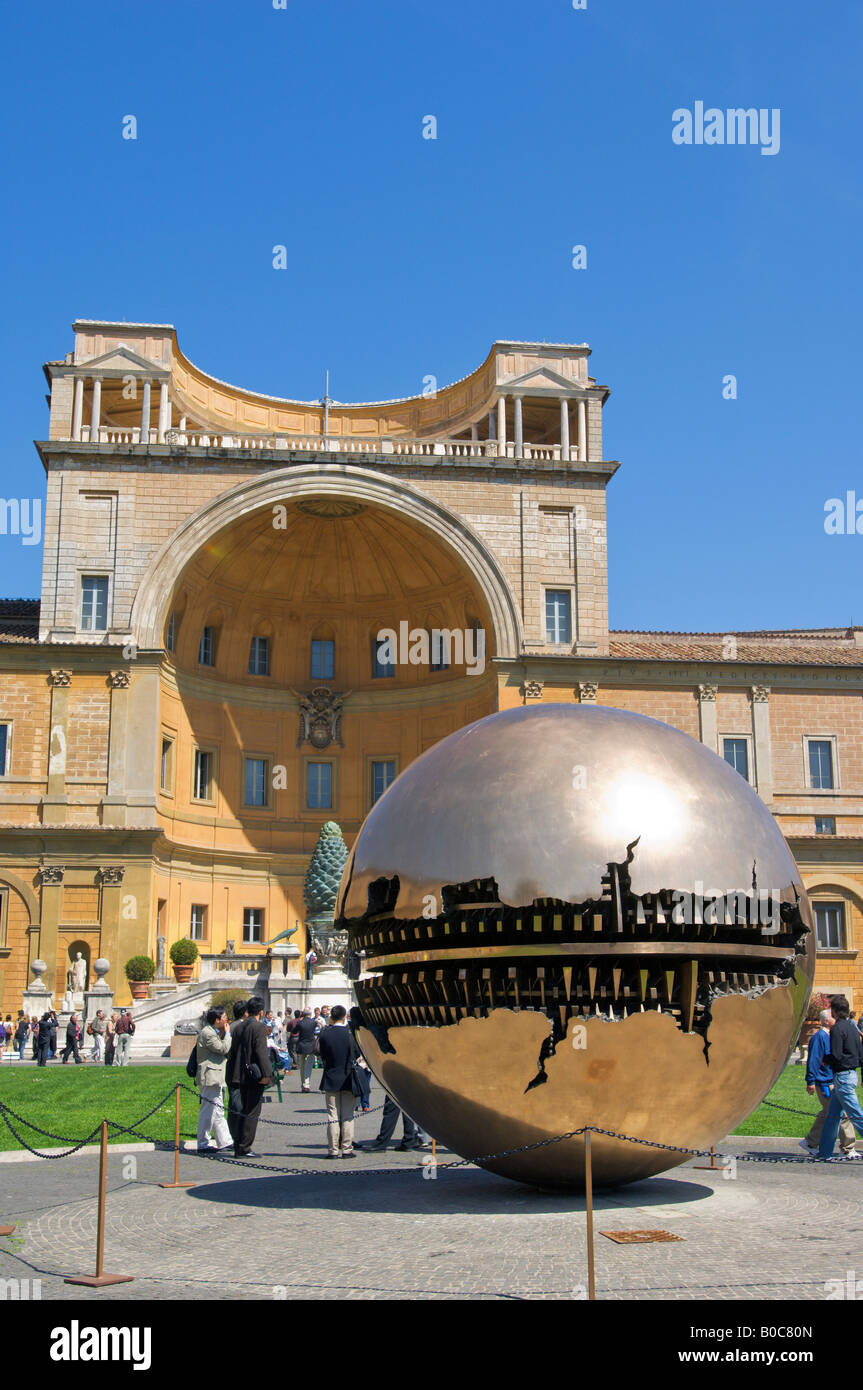 Courtyard at the Vatican museum Stock Photo - Alamy