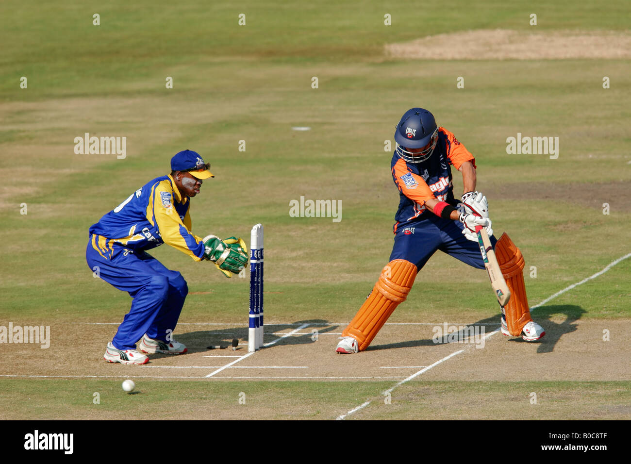 Cricket action during a one-day match between the Cape Cobras and Free ...