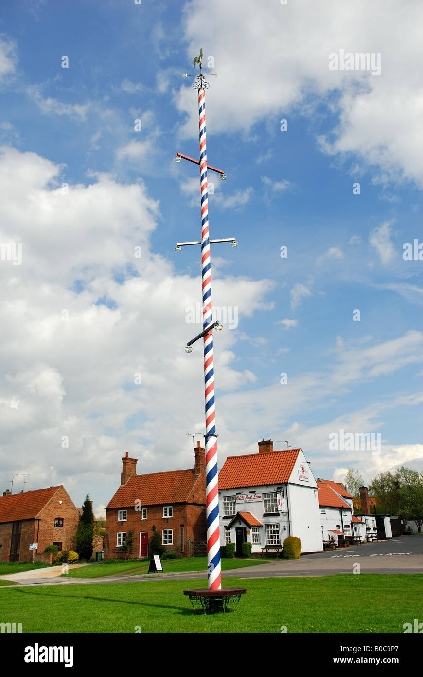 Villagegreen hi-res stock photography and images - Alamy