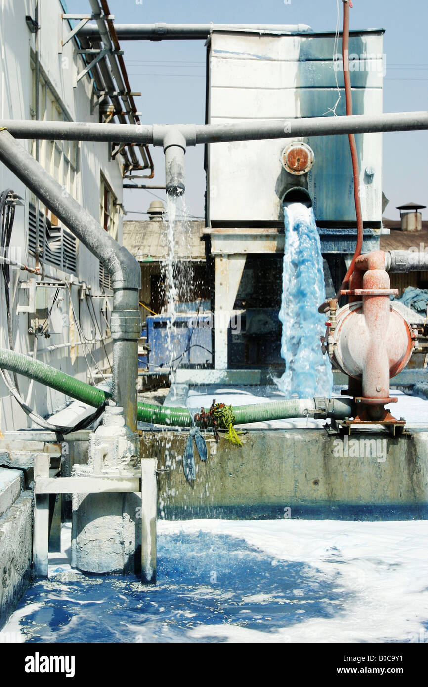 Textile industry water pollution hi-res stock photography and images ...