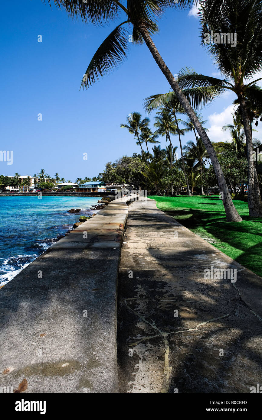 Beach pathway concrete pathway hi-res stock photography and images - Alamy