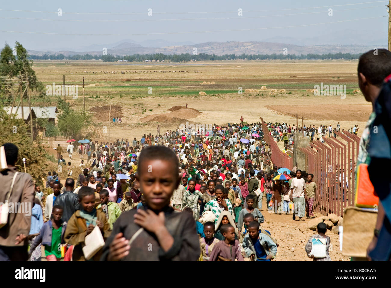 Crowds in Ethiopia village, Africa Stock Photo - Alamy