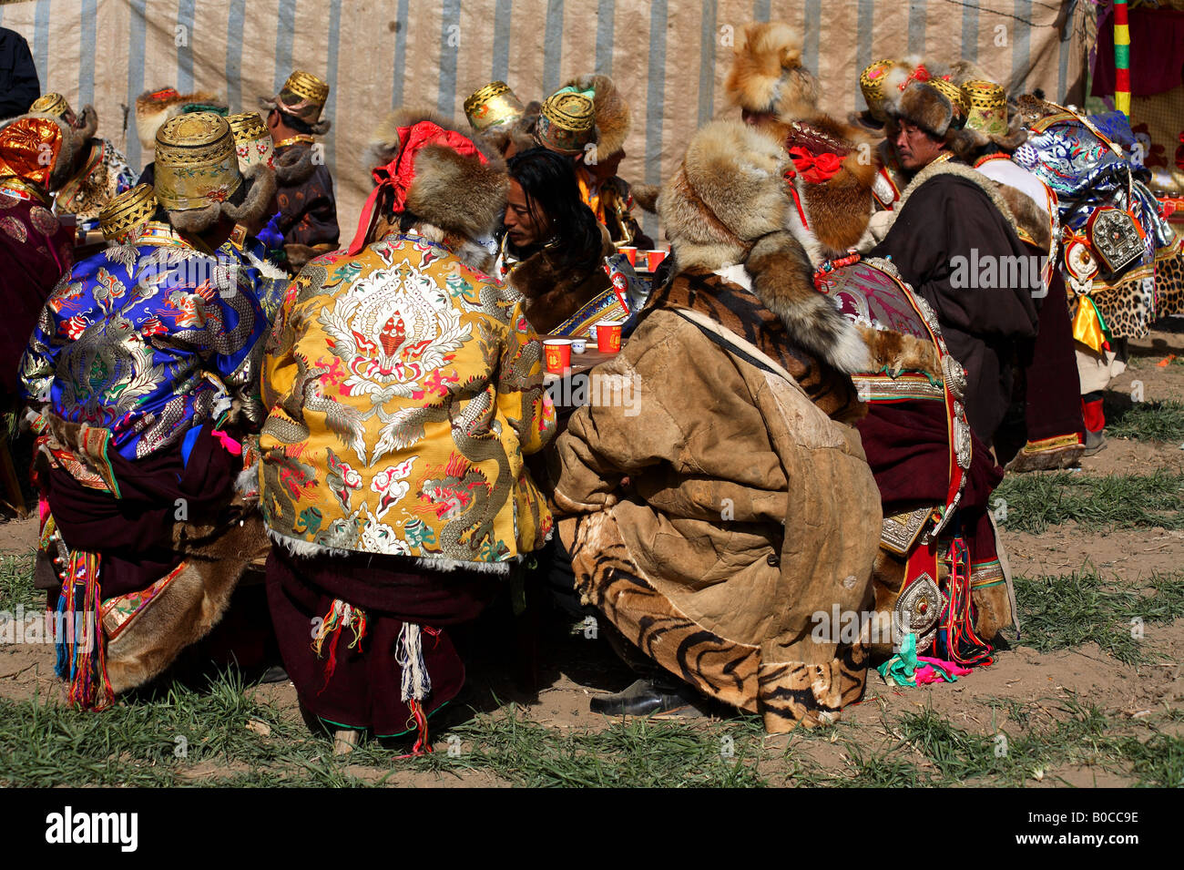 Tibetian festivals hi-res stock photography and images - Alamy