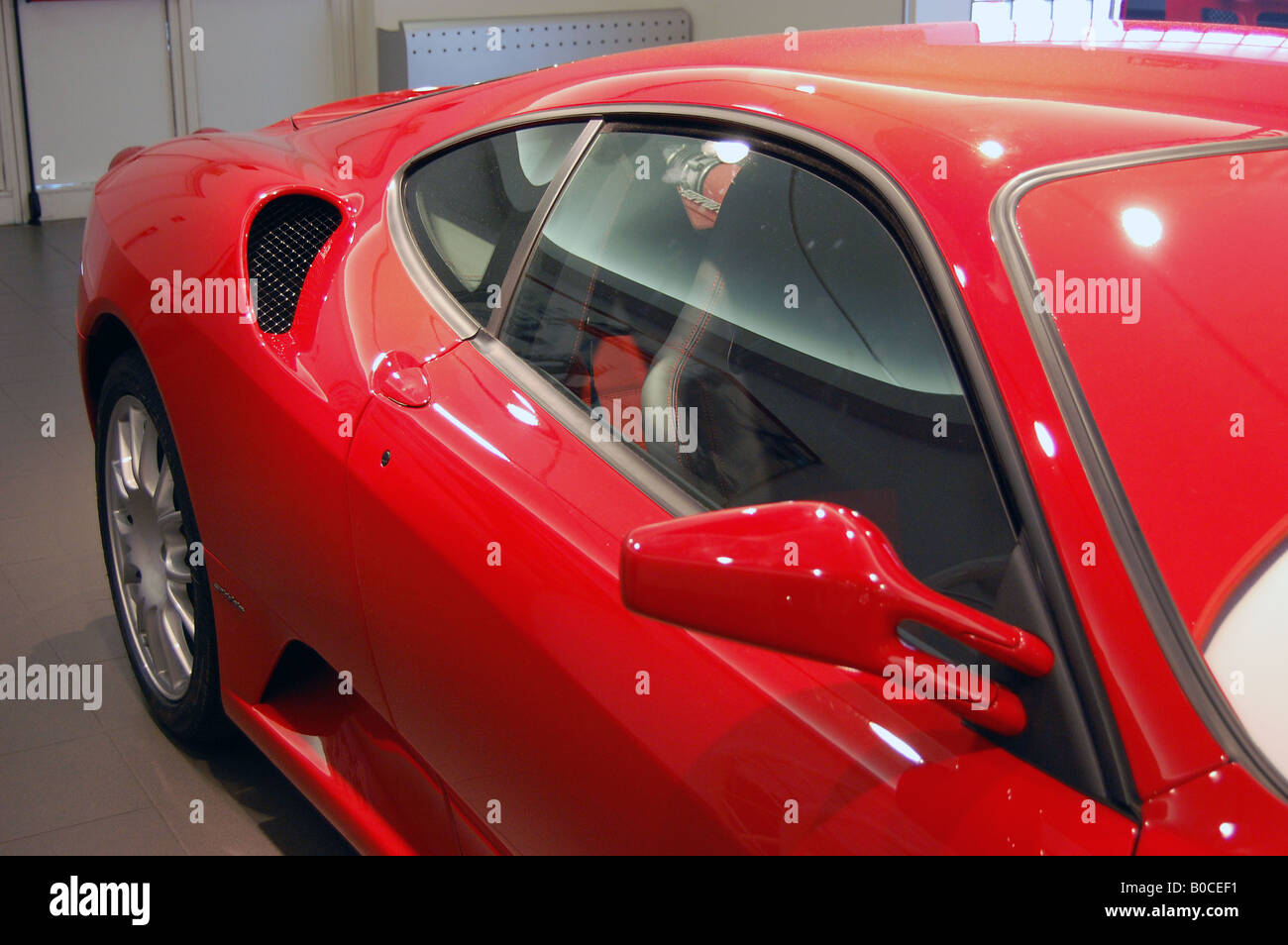 Ferrari f430 door mirror hi-res stock photography and images - Alamy