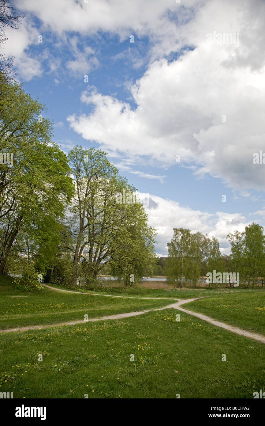 Footpath crossroad hi-res stock photography and images - Alamy