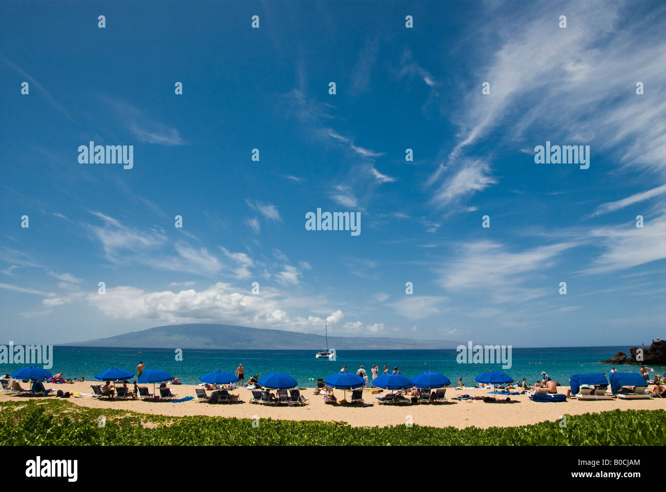 Beach scene in front of the Sheraton Maui Resort, Kaanapali, Maui ...
