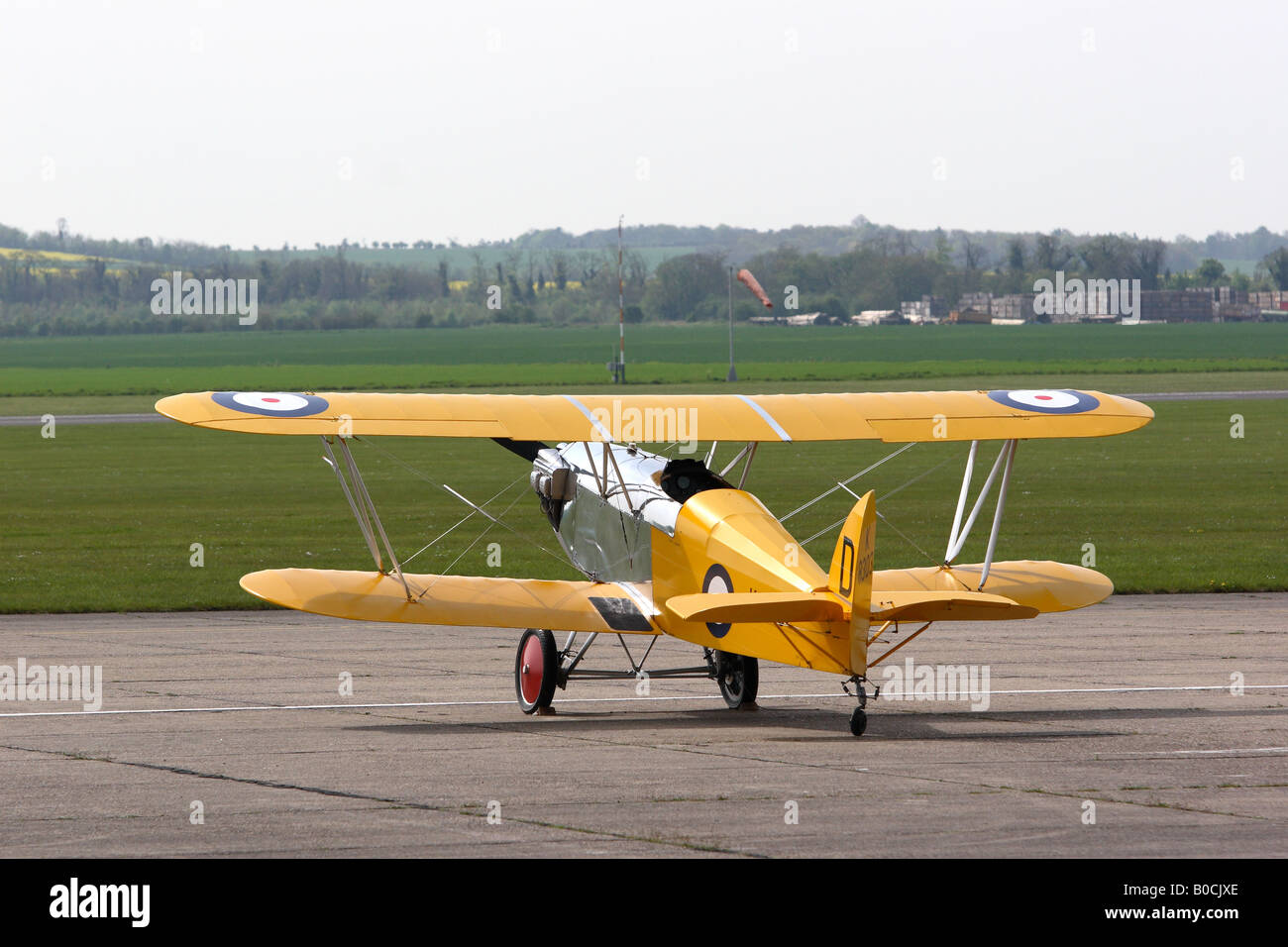 Yellow biplane hi-res stock photography and images - Alamy