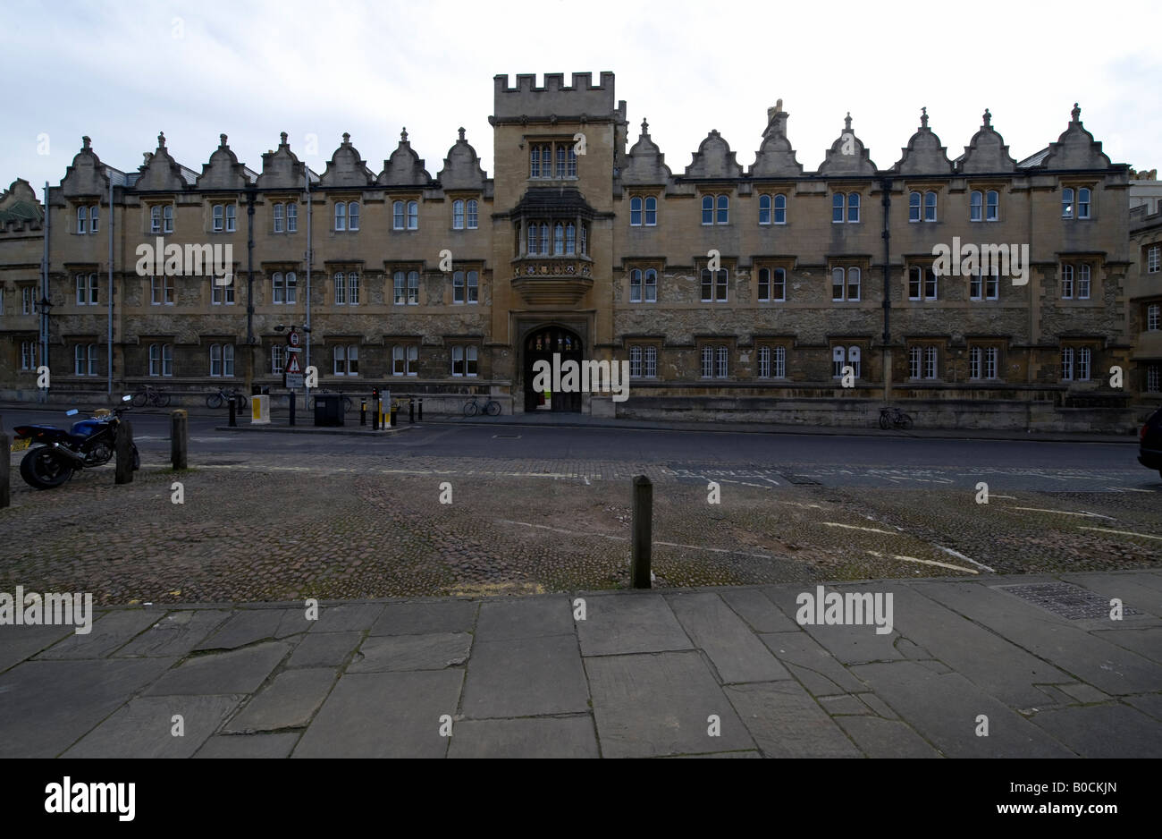 The front of Oriel College from Oriel Square, Oxford Stock Photo - Alamy