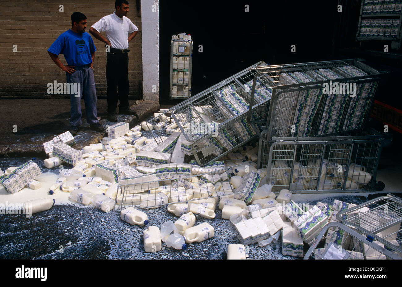 Milk Crates High Resolution Stock Photography and Images - Alamy