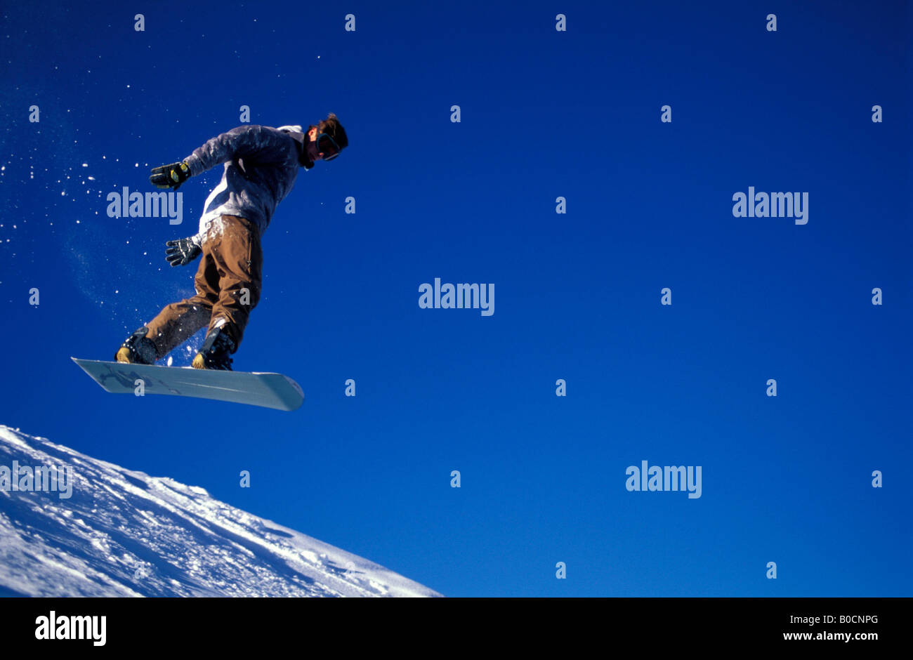 Horizontal jump hi-res stock photography and images - Alamy