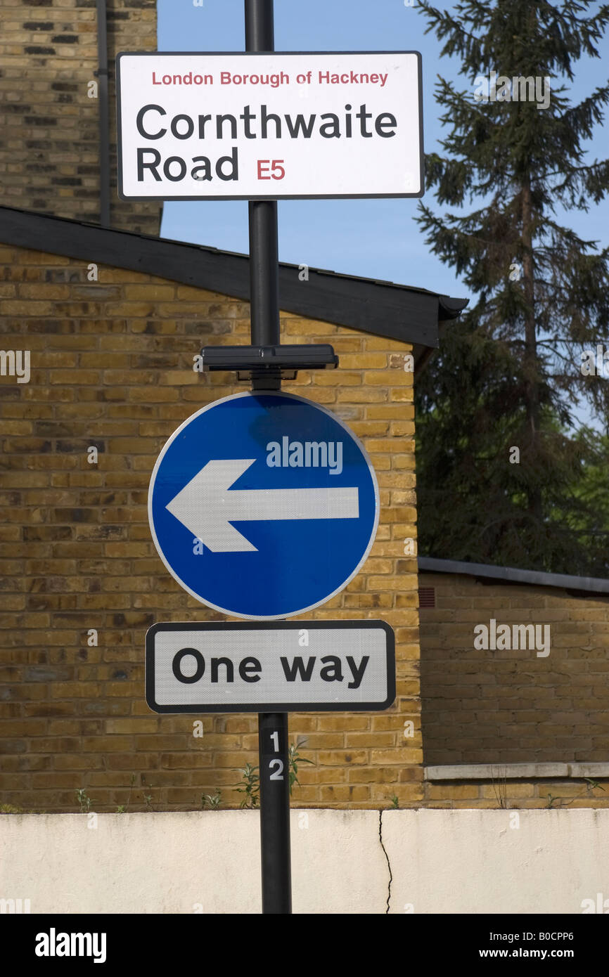 Hackney road hi-res stock photography and images - Alamy