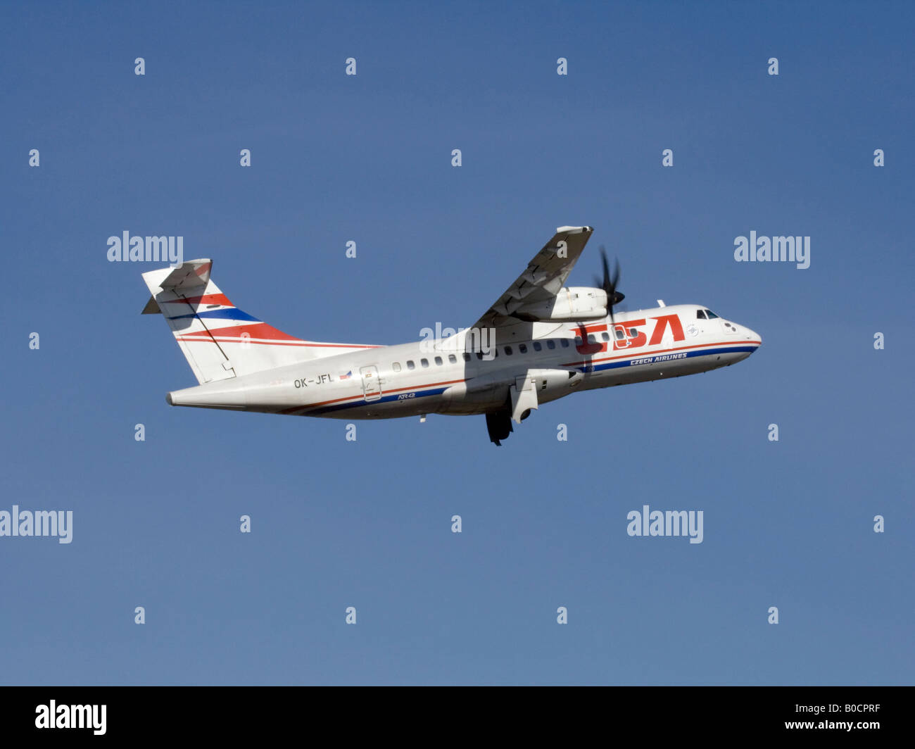 Airplane plane atr 42 turboprop hi-res stock photography and images - Alamy