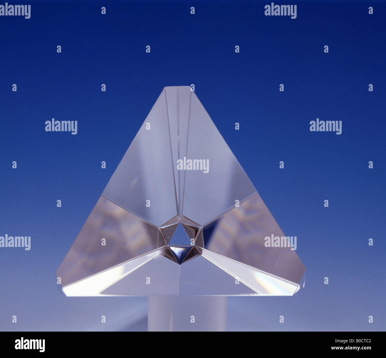 Tetrahedron hi-res stock photography and images - Alamy