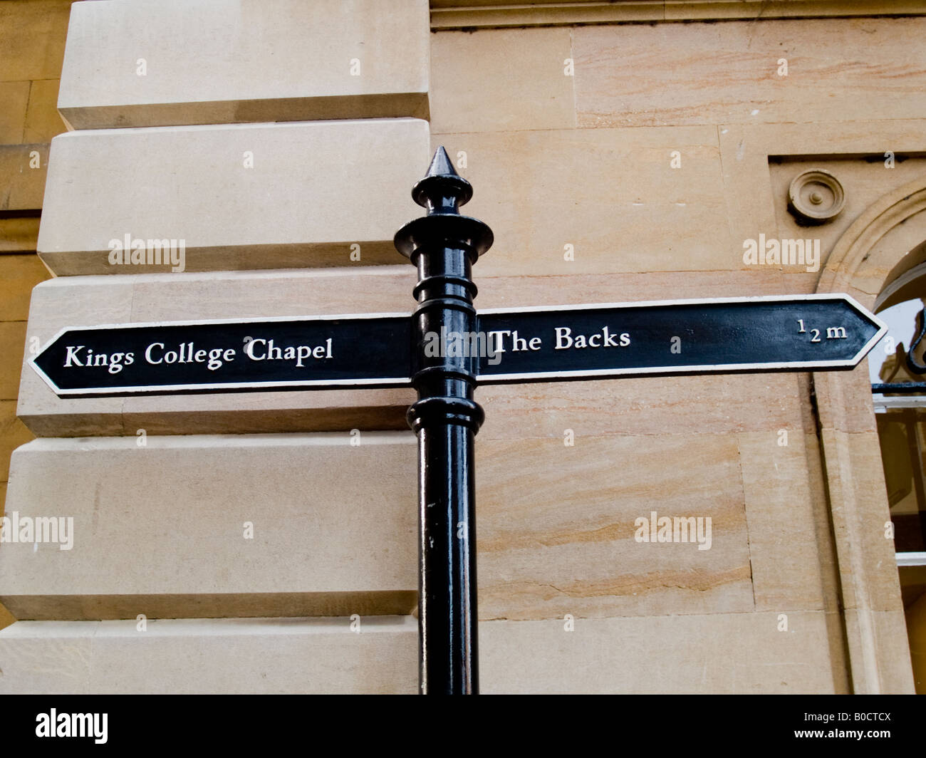 a sign in Cambridge leading to some famous tourist destinations Stock ...