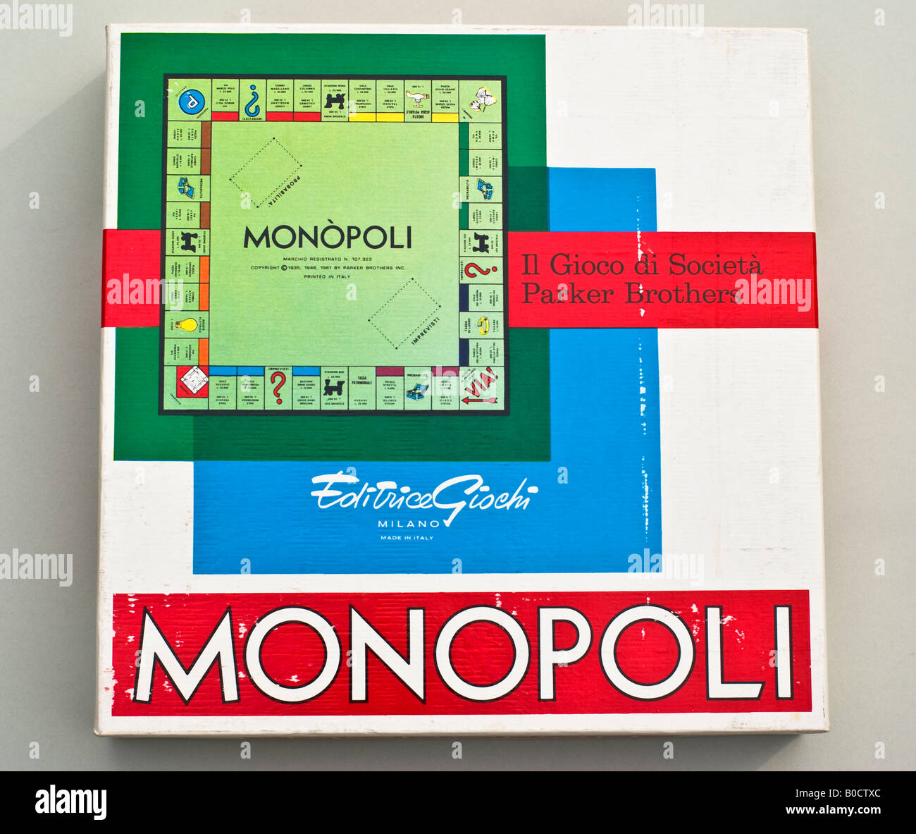 Monopoly board game box hi-res stock photography and images - Alamy